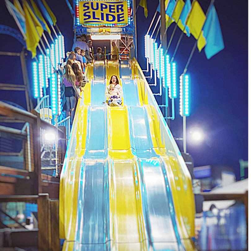 Super Slide – Playland's Castaway Cove